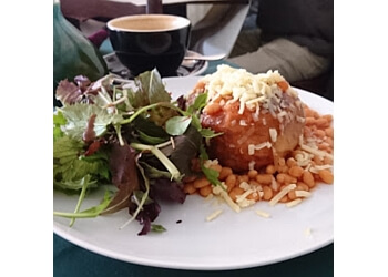 3 Best Cafes in Salisbury, UK - Expert Recommendations