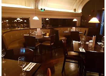 3 Best Italian Restaurants in Edinburgh, UK - Expert Recommendations
