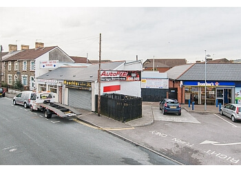 3 Best Car Garages in Caerphilly, UK - Top Picks June 2019