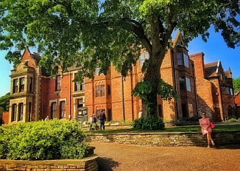 3 Best Landmarks in Sandwell, UK - Expert Recommendations