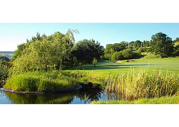 3 Best Golf Courses in Halifax, UK - Expert Recommendations
