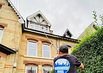3 Best Window Cleaners in Liverpool, UK - Expert Recommendations