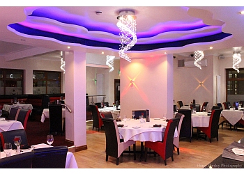 3 Best Indian Restaurants in Mold, UK - Expert Recommendations