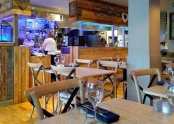 3 Best Seafood Restaurants in Worthing, UK - Expert Recommendations