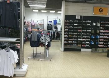 3 Best Sports Shops in Basildon, UK - ThreeBestRated