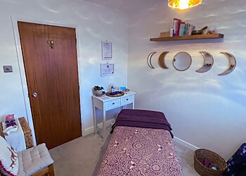 3 Best Massage Therapists in Luton, UK - Expert Recommendations