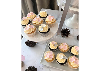 3 Best Cake Makers in Colchester, UK - Expert Recommendations