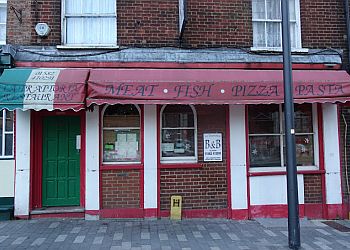 3 Best Italian Restaurants in Luton, UK - Expert Recommendations