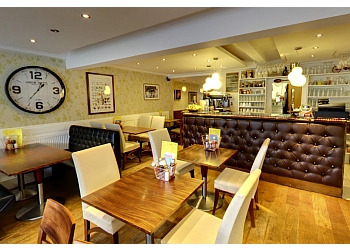 3 Best Cafes in Wolverhampton, UK - Expert Recommendations