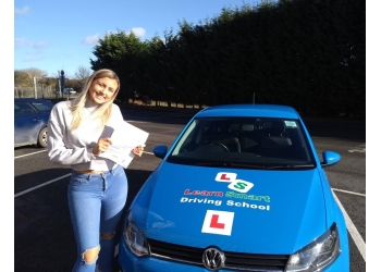 3 Best Driving School in Lincoln, UK - ThreeBestRated
