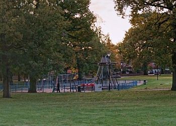 3 Best Parks in Sandwell, UK - Expert Recommendations