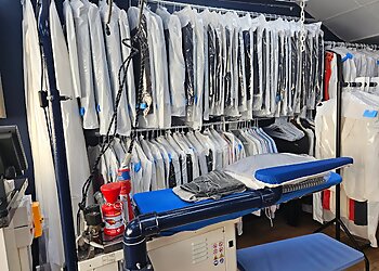 3 Best Dry Cleaners in London, UK - Expert Recommendations