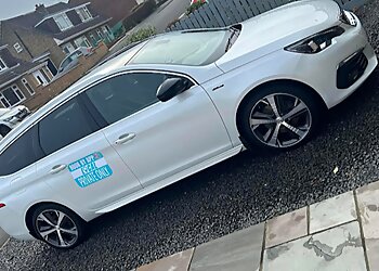 3 Best Taxis in Gateshead, UK - Expert Recommendations