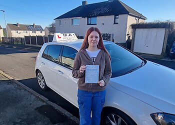 3 Best Driving School in Sheffield, UK - Expert Recommendations