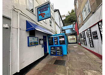 3 Best Seafood Restaurants in Torquay, UK - Expert Recommendations