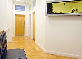 3 Best Physiotherapists in Manchester, UK - Expert Recommendations