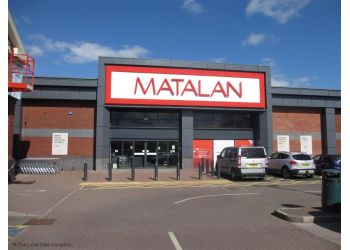 3 Best Clothing Stores in Exeter, UK - ThreeBestRated