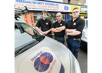 3 Best Security Systems in Leeds, UK - Expert Recommendations