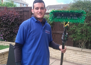 3 Best Window Cleaners in Stockton On Tees, UK - ThreeBestRated