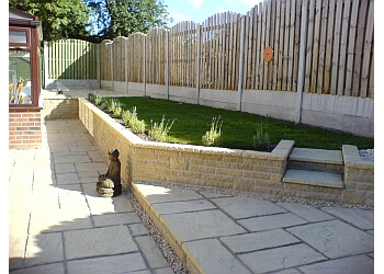 3 Best Landscape Gardeners in Barnsley, UK - Top Picks August 2019