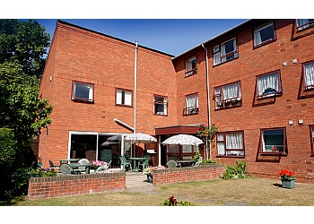 3 Best Retirement Villages in Nottingham, UK - ThreeBestRated