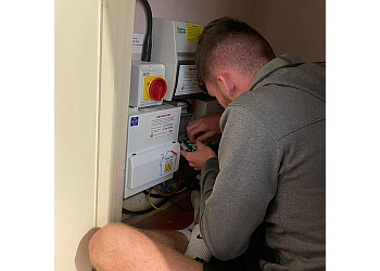 3 Best Electricians in Poole, UK - Expert Recommendations