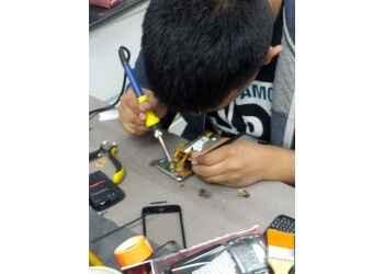 3 Best Cell Phone Repair in Caerphilly, UK - Expert Recommendations