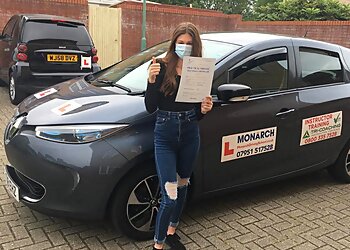 3 Best Driving School in Milton Keynes, UK - Expert Recommendations