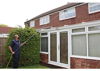 3 Best Window Cleaners in Milton Keynes, UK - Expert Recommendations