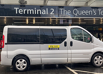 3 Best Taxis in Nottingham, UK - Expert Recommendations