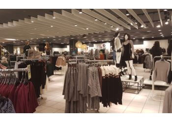 3 Best Clothing Stores in Manchester, UK - Expert Recommendations