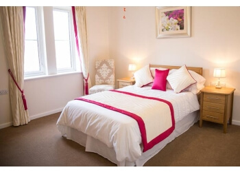 3 Best Retirement Villages in Worcester, UK - ThreeBestRated