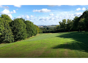 3 Best Golf Courses in Wakefield, UK - Expert Recommendations