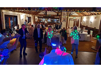 3 Best DJs in Nottingham, UK - Expert Recommendations