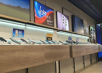 3 Best Mobile Phone Shops in Manchester, UK - Expert Recommendations