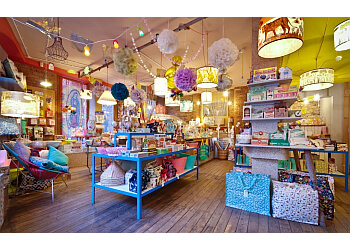 3 Best Gift Shops in Manchester, UK - Expert Recommendations