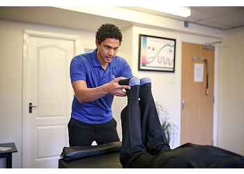 3 Best Chiropractors in Oldham, UK - ThreeBestRated