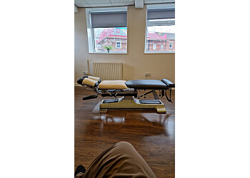 3 Best Chiropractors in Oldham, UK - ThreeBestRated
