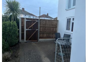3 Best Fencing Contractors in Wirral, UK - Expert Recommendations