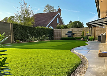 3 Best Fencing Contractors in Southend On Sea, UK - Expert Recommendations