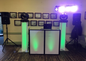 3 Best DJs in Sheffield, UK - Expert Recommendations