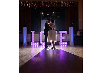 3 Best DJs in Sheffield, UK - Expert Recommendations