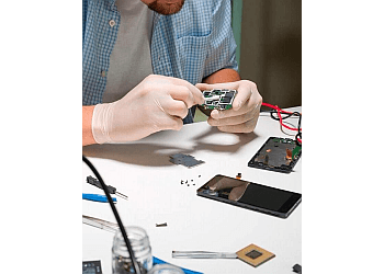 3 Best Cell Phone Repair in Nottingham, UK - Expert Recommendations