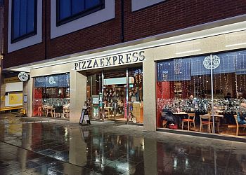 3 Best Pizza in Worcester, UK - Expert Recommendations