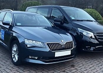 3 Best Taxis in Sheffield, UK - Expert Recommendations