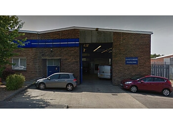 3 Best Car Body Shops in Luton - ThreeBestRated