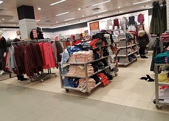 3 Best Clothing Stores in Bury, UK - ThreeBestRated