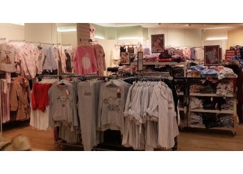 3 Best Clothing Stores in Southend On Sea, UK - Expert Recommendations