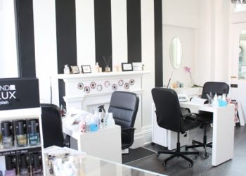 3 Best Nail Salons in Leeds, UK - Expert Recommendations
