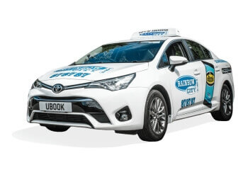 3 Best Taxis in Aberdeen, UK - Expert Recommendations